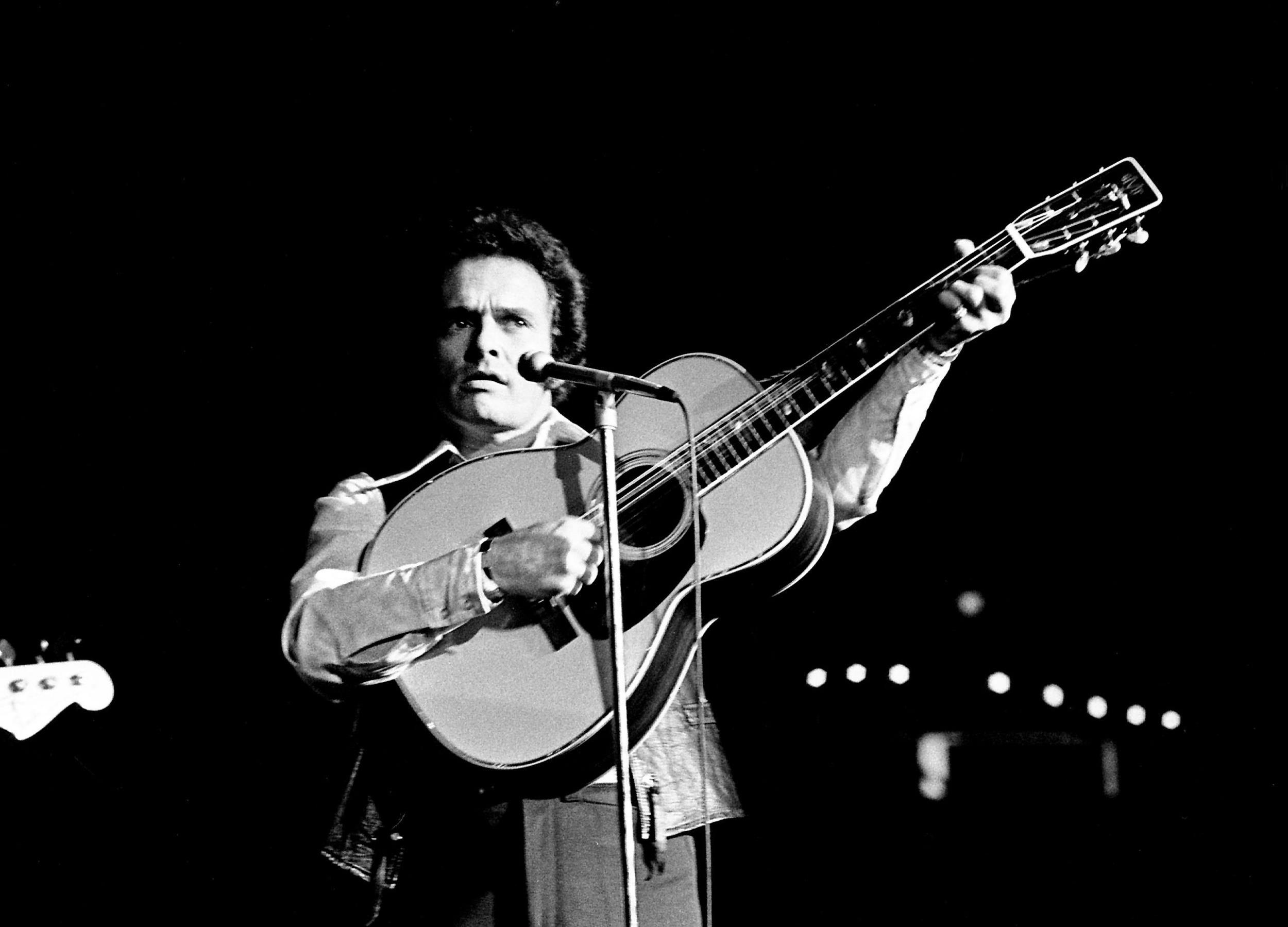 California Country: 15 songs that exemplify the Bakersfield sound