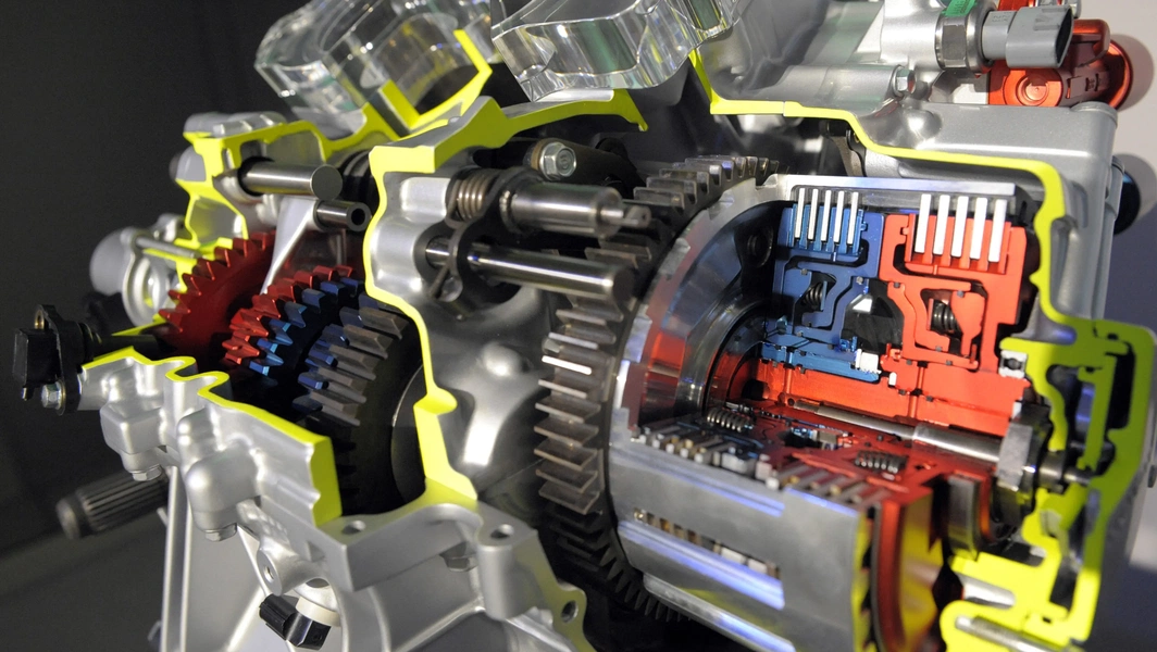 Key differences between CVT and DCT transmissions