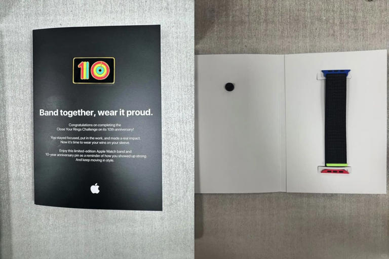 Un bracelet Apple Watch exclusif pour les 10 ans du défi « Fermez vos ...
