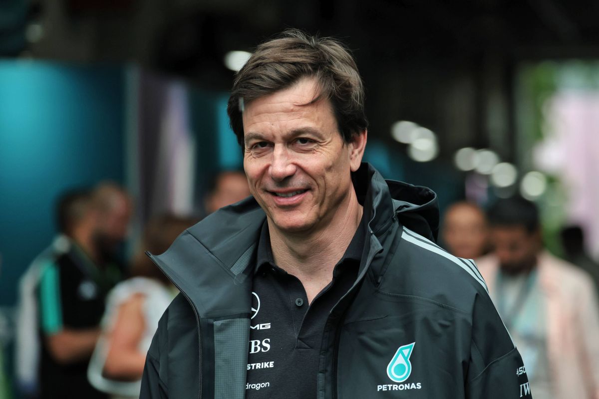Wolff spreekt Brown tegen in discussie over Red Bull en Racing Bulls