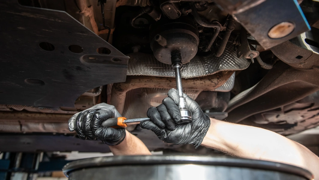 Modern oil change myths and facts