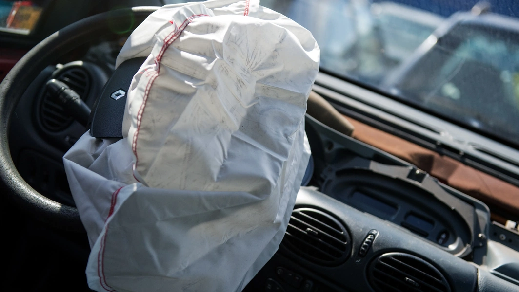 Airbag safety and risks of improper seating