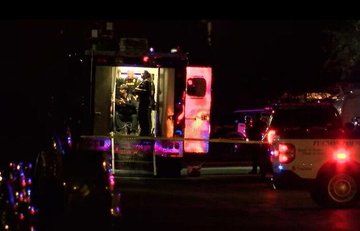 Heavy police presence at Tucson apartment complex