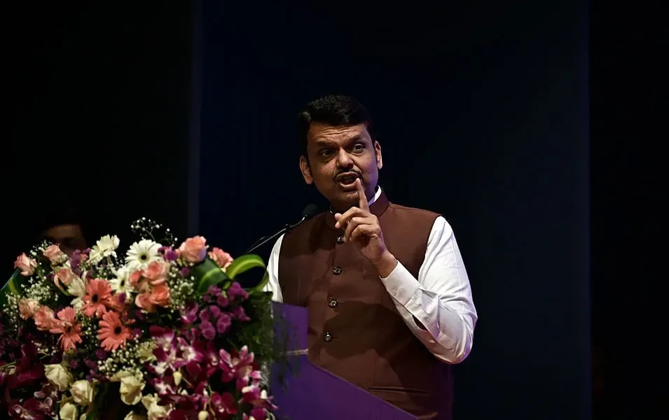 Fadnavis backs police in comedy row, stresses dignity limits