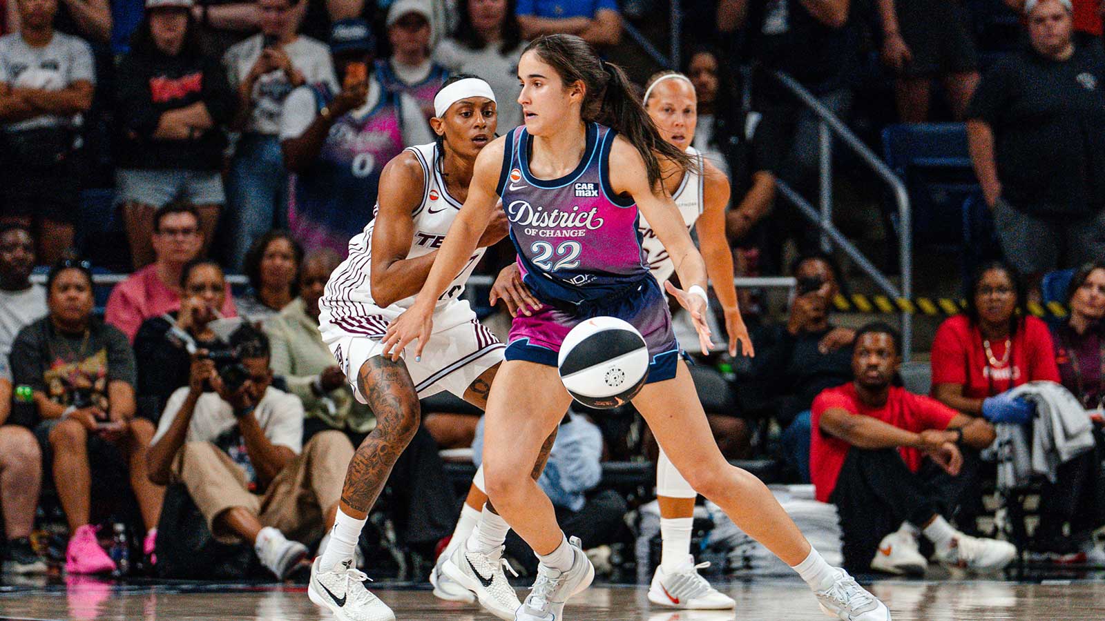 Mystics’ Sonia Citron makes unreal buzzer beater to take down Brittney ...