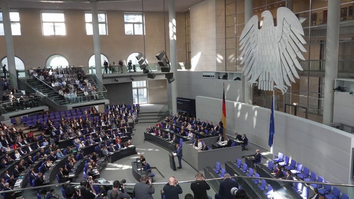 Bundestag spart bei Diäten - einige Länder erhöhen