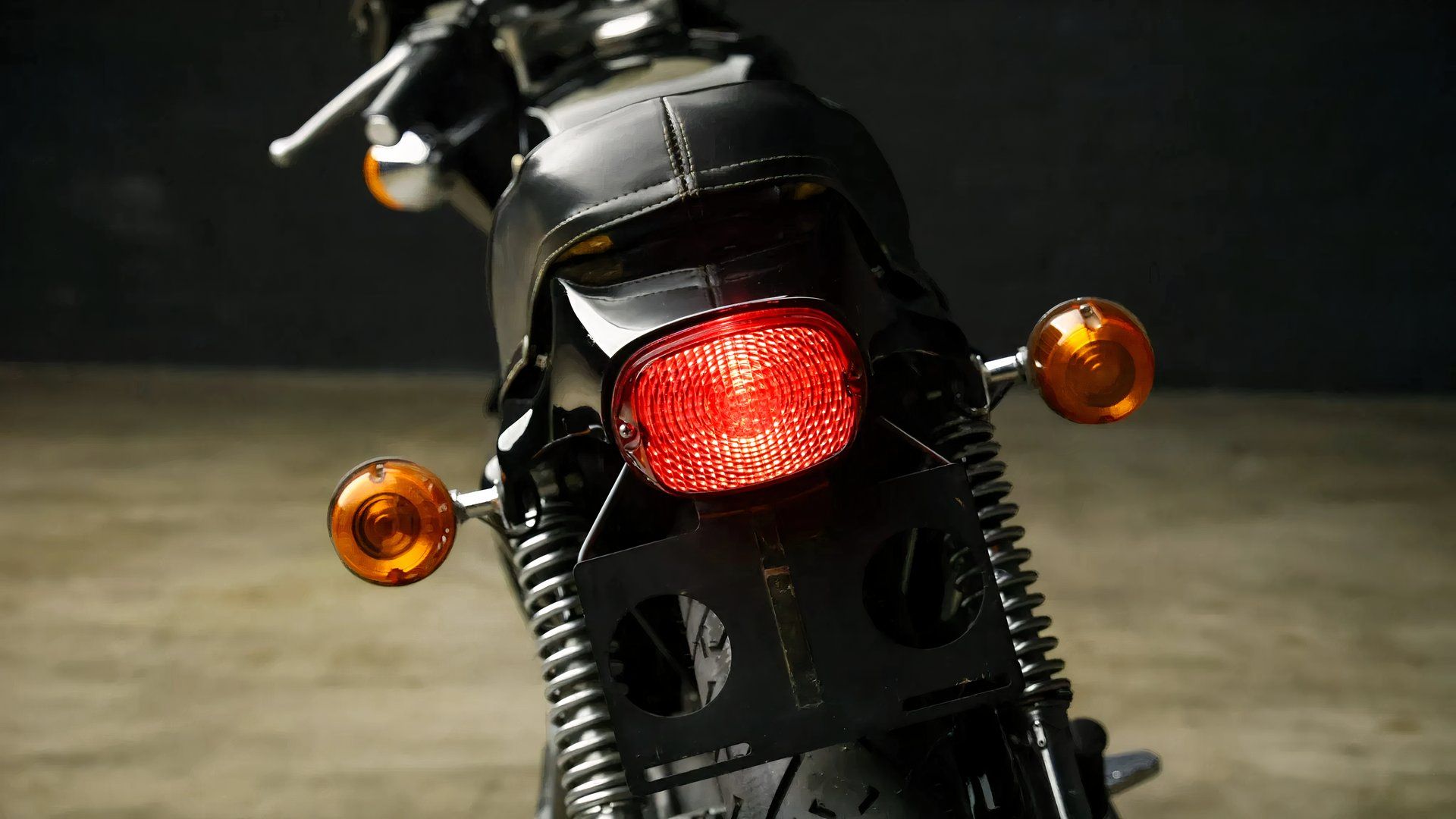 Vintage Harleys Real Riders Quietly Pay Premium For