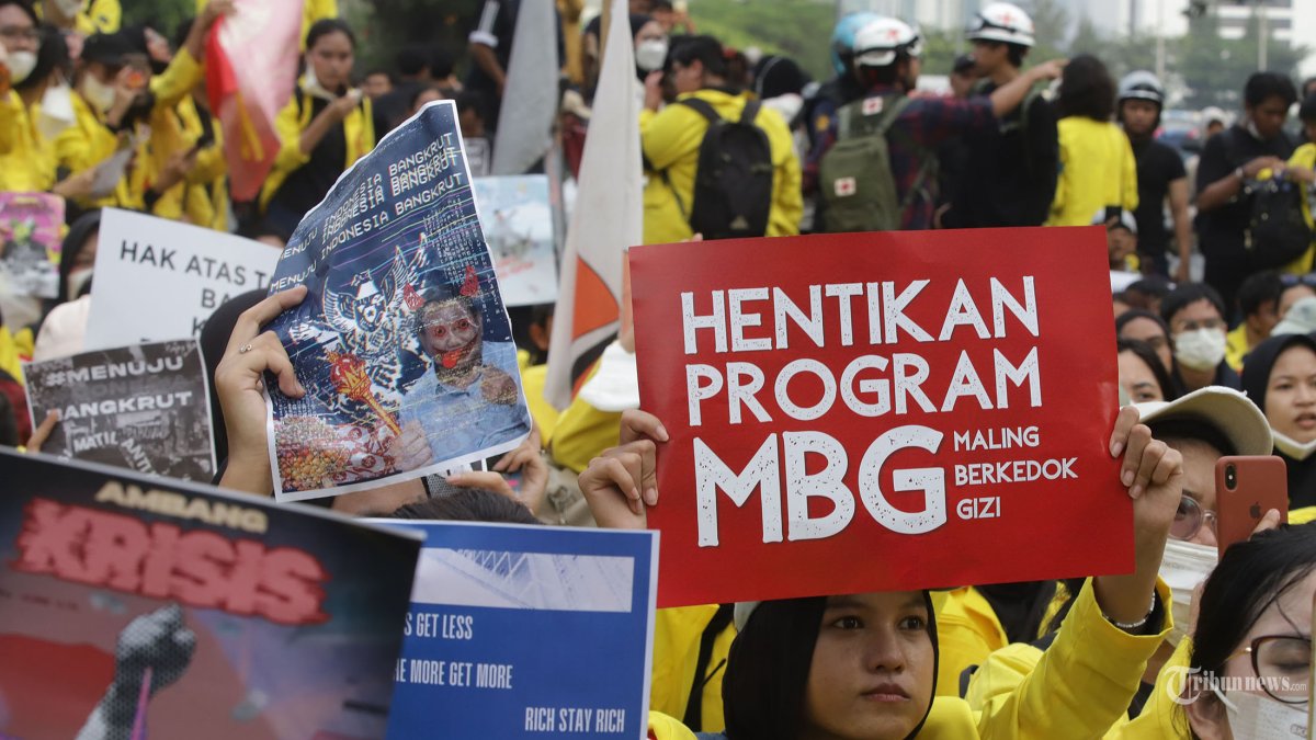 UIN Bandung serbu DPRD Jabar, seruan mahasiswa gelar demo hari ini di 7 ...
