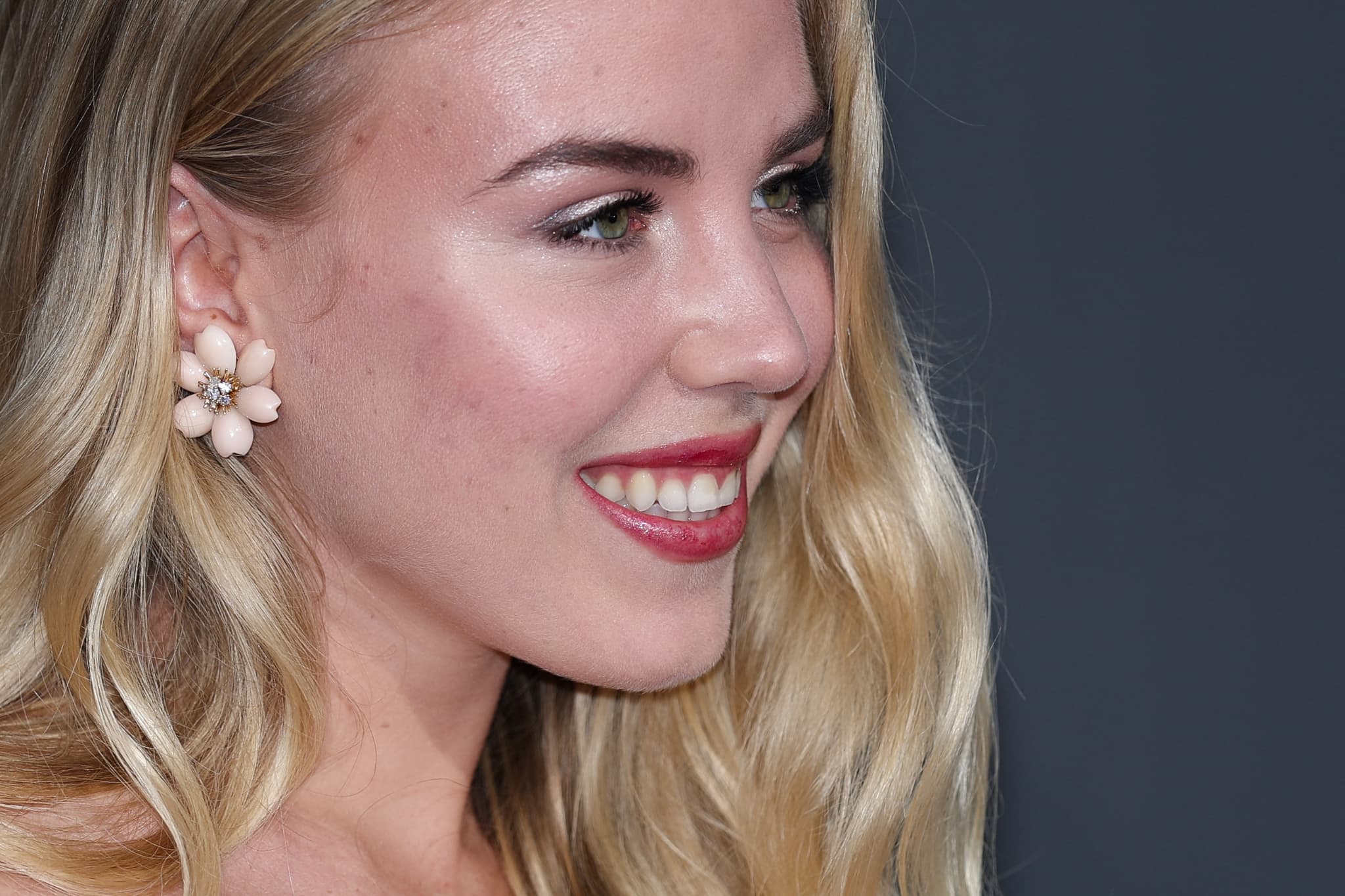 « Princesse instagrameuse », « élevée par des précepteurs », cursus ...