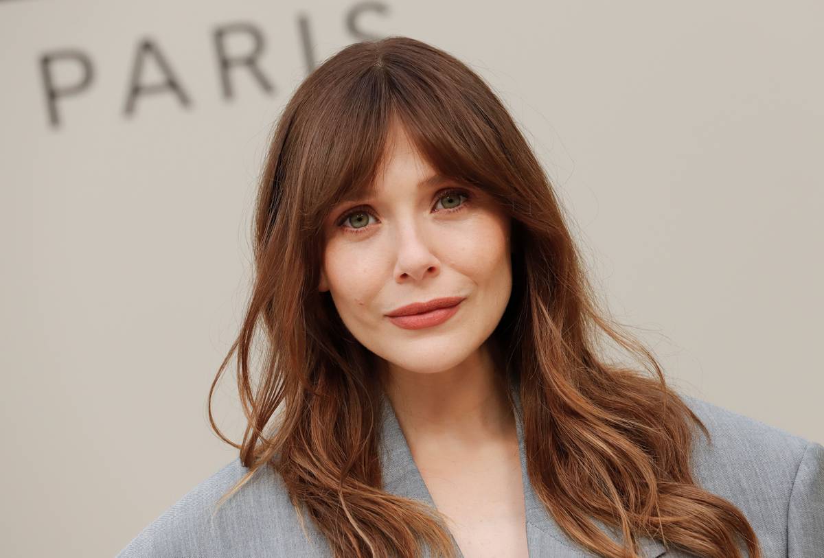 Atriz Elizabeth Olsen está grávida! Imagens da 'barriguinha' impressionam