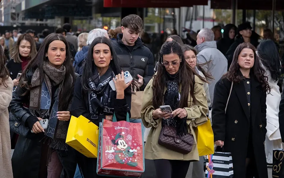 Radio 4 highlights rising toll of compulsive shopping