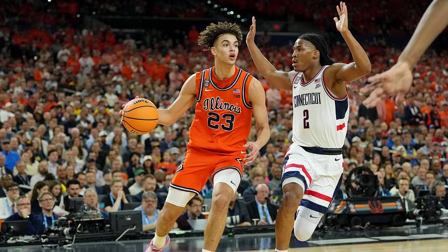Recent bump in NBA mock draft has Keaton Wagler stepping on a land mine