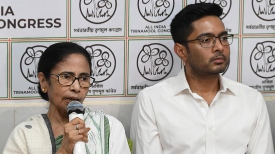 Surprise search op at 2 am, Mamata Banerjee rushes, nil seizures: Late ...