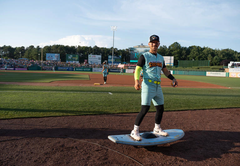 Banana Ball baseball brings beach party to Jersey Shore: 'Greatest show ...