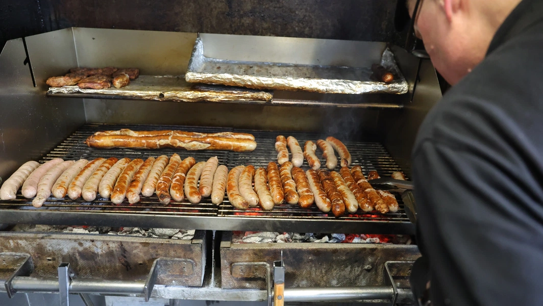4 sausages butchers and shoppers recommend for grilling