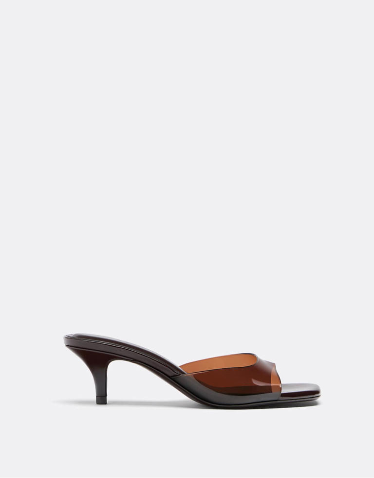 I can tell you’re a fashion person if this breakout “ugly” shoe is on ...