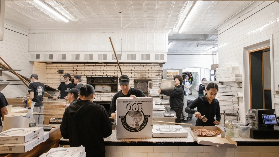 9 unique pizza destinations across America