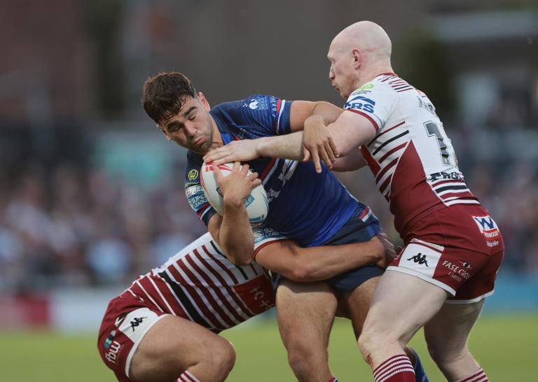 Wakefield Trinity fan photos and action gallery as Daryl Powell purrs ...