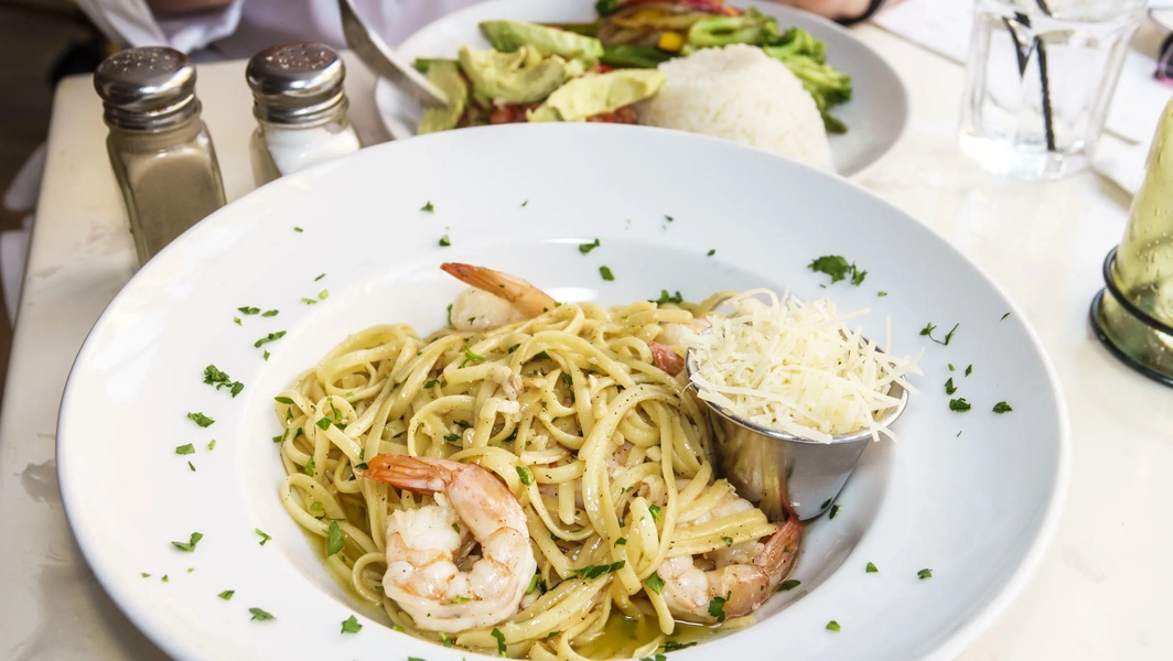 16 flavor-packed shrimp dishes from around the world