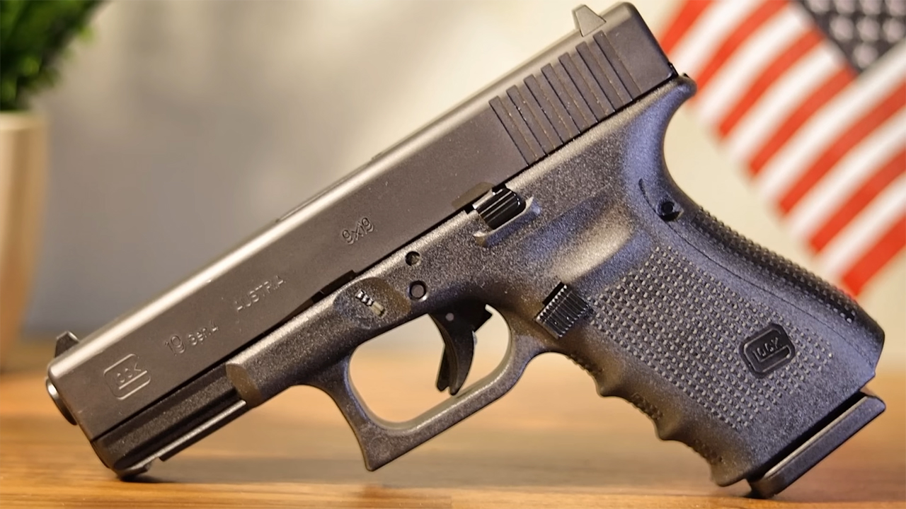 Carry guns that print worse than revolvers from the 1970s