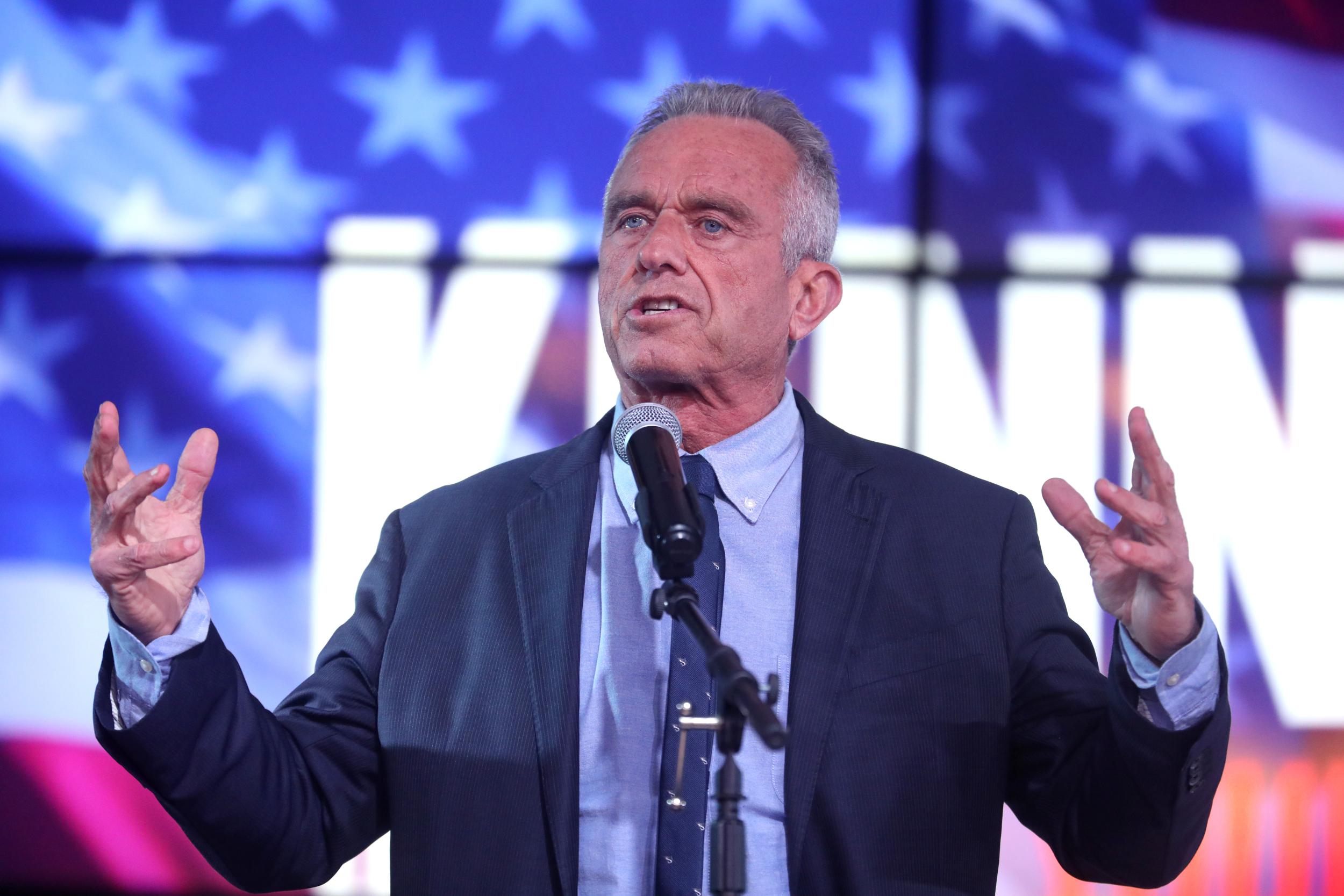 RFK Jr. in total meltdown over claims he 'checked out' of HHS during ...