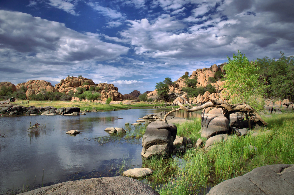 27 affordable retirement towns with world-class healthcare nearby