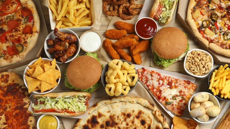11 fast food chains with deep discounts in June 2026