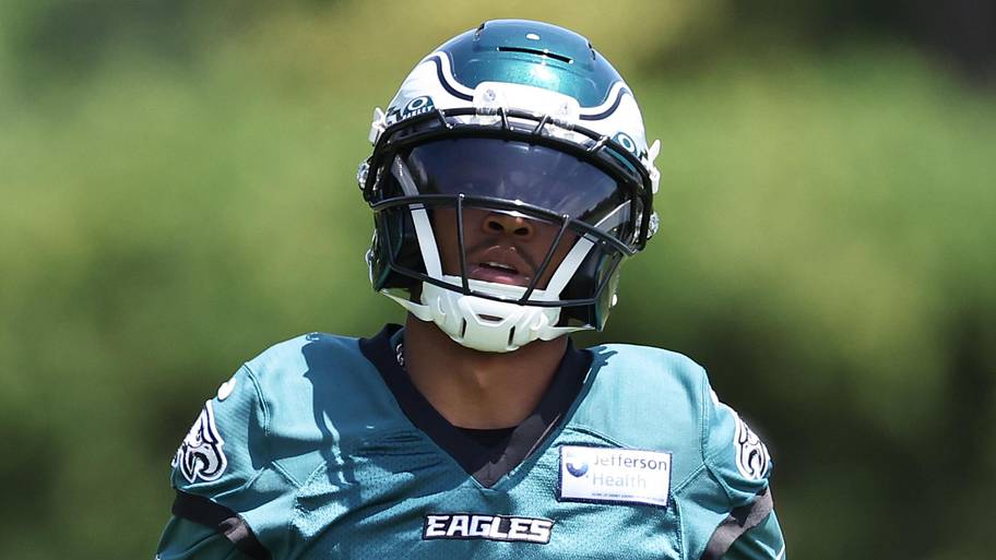 Former Eagles receiver thinks DeVonta Smith will make fans forget about ...