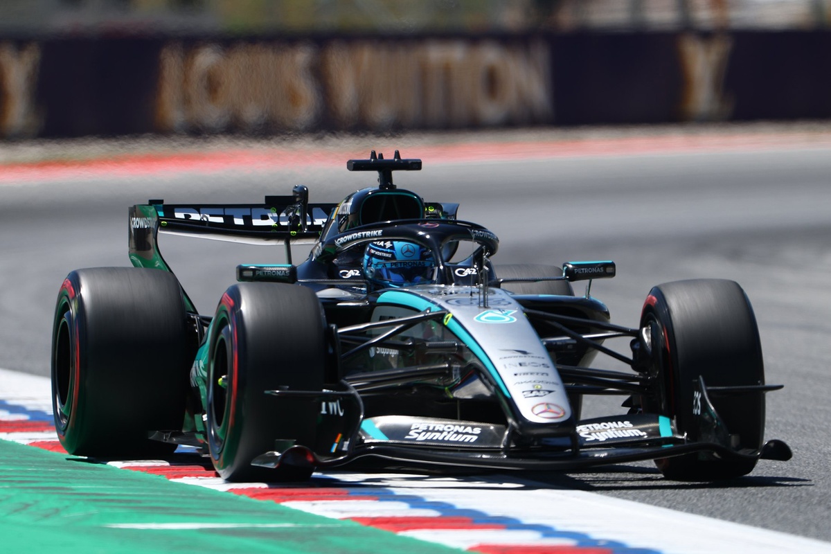 F1 | Barcellona, libere 3: Russell vola e punta alla pole davanti a ...