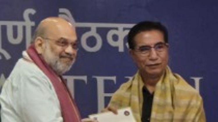 Centre to provide Rs 10 crore worth of rice for refugees and displaced ...