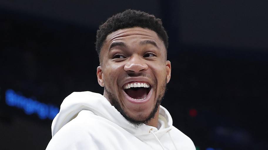 Bucks' genius Giannis plan only works if they overcome drafting woes