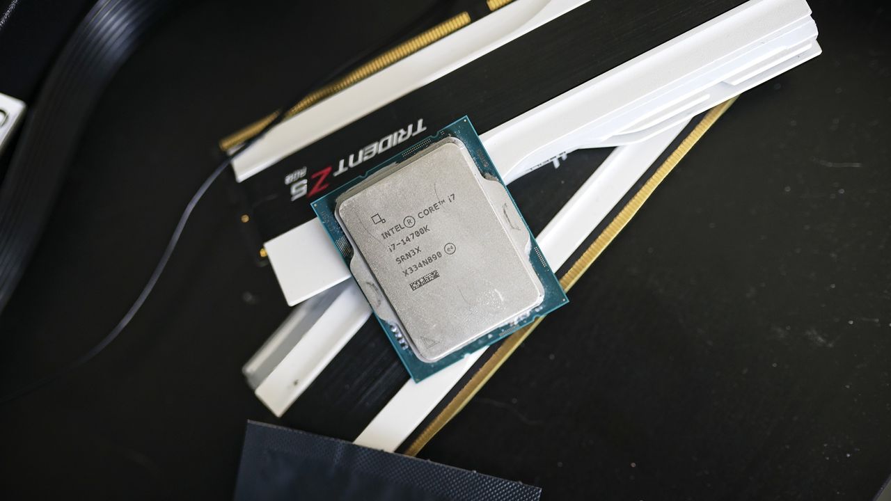 Intel reportedly preparing surprise return to DDR4 systems with 'Raptor ...
