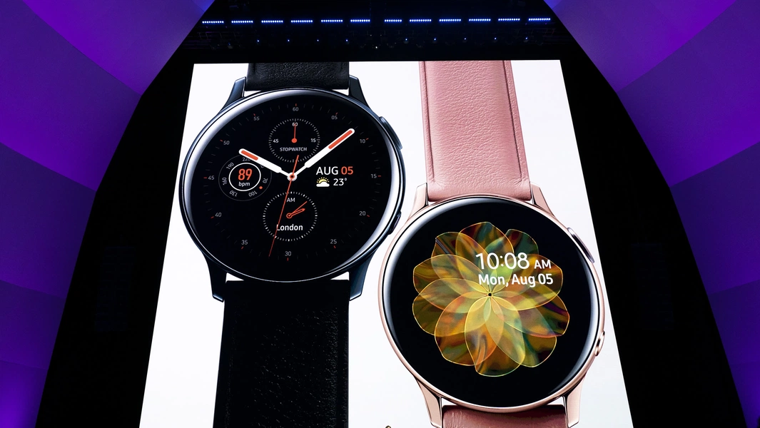 4 Samsung Galaxy watch face apps compared
