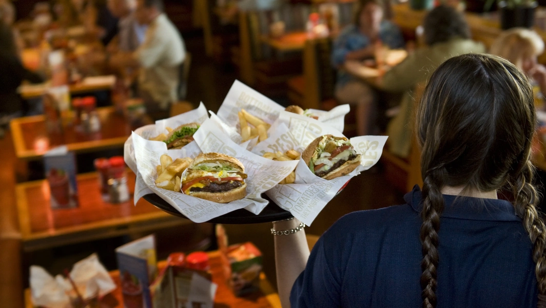 5 key moments in Red Robin's history
