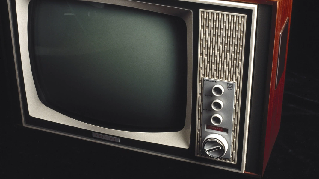 8 retro gadgets that shaped home entertainment