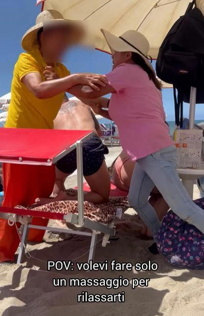 Rissa in spiaggia tra massaggiatrici: «Questo cliente è mio». Botte ...