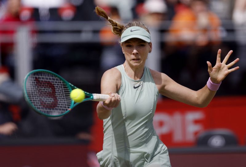 Tennis - Vekic breezes past Boulter to reach Queen's final