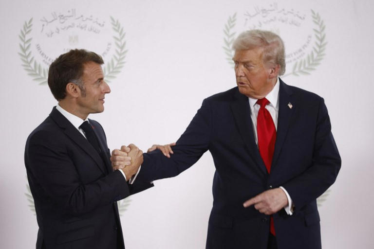 President Trump dineert met Macron in paleis van Versailles