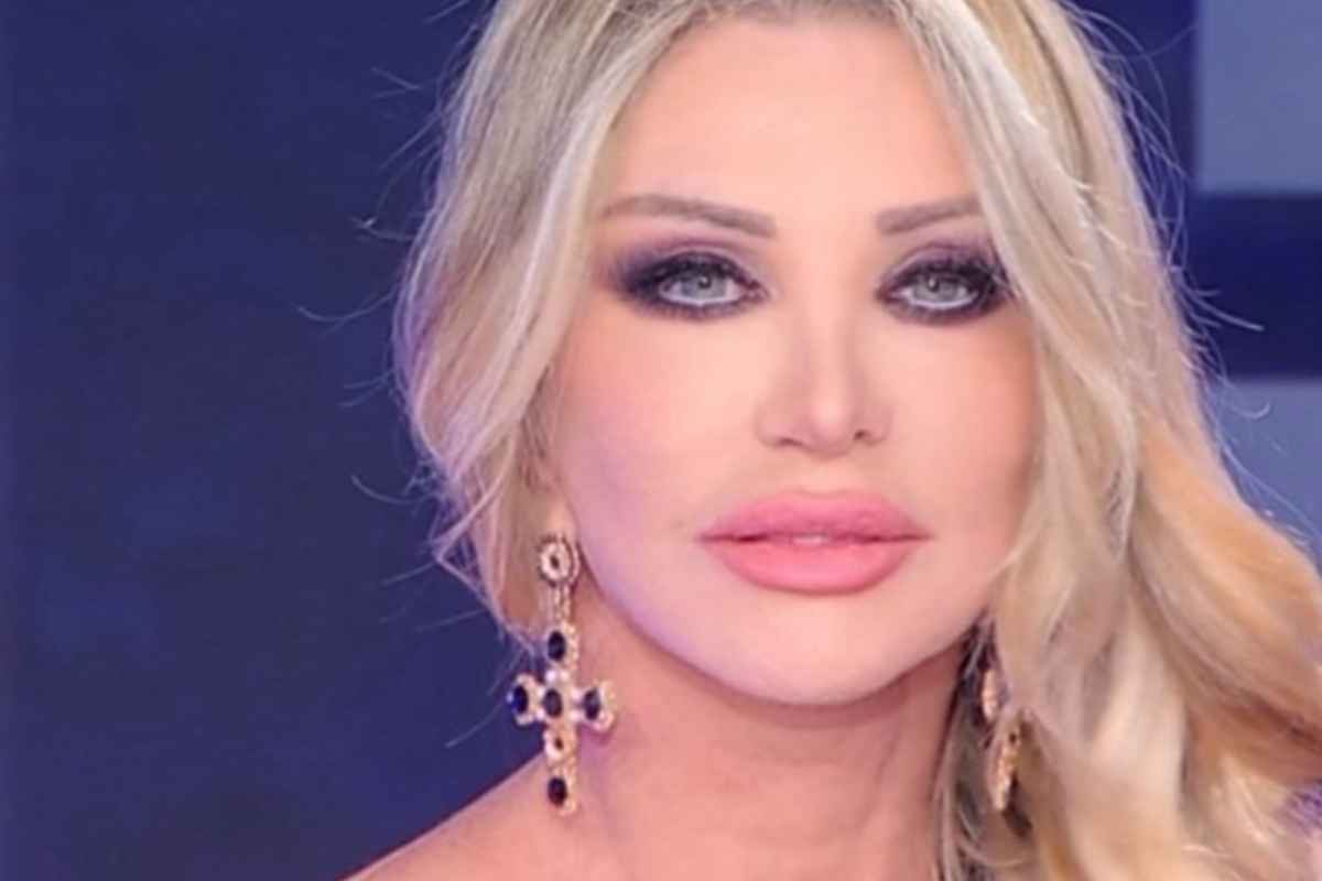 Paola Ferrari: età, marito e figli, gli studi, dove vive, il tumore ...