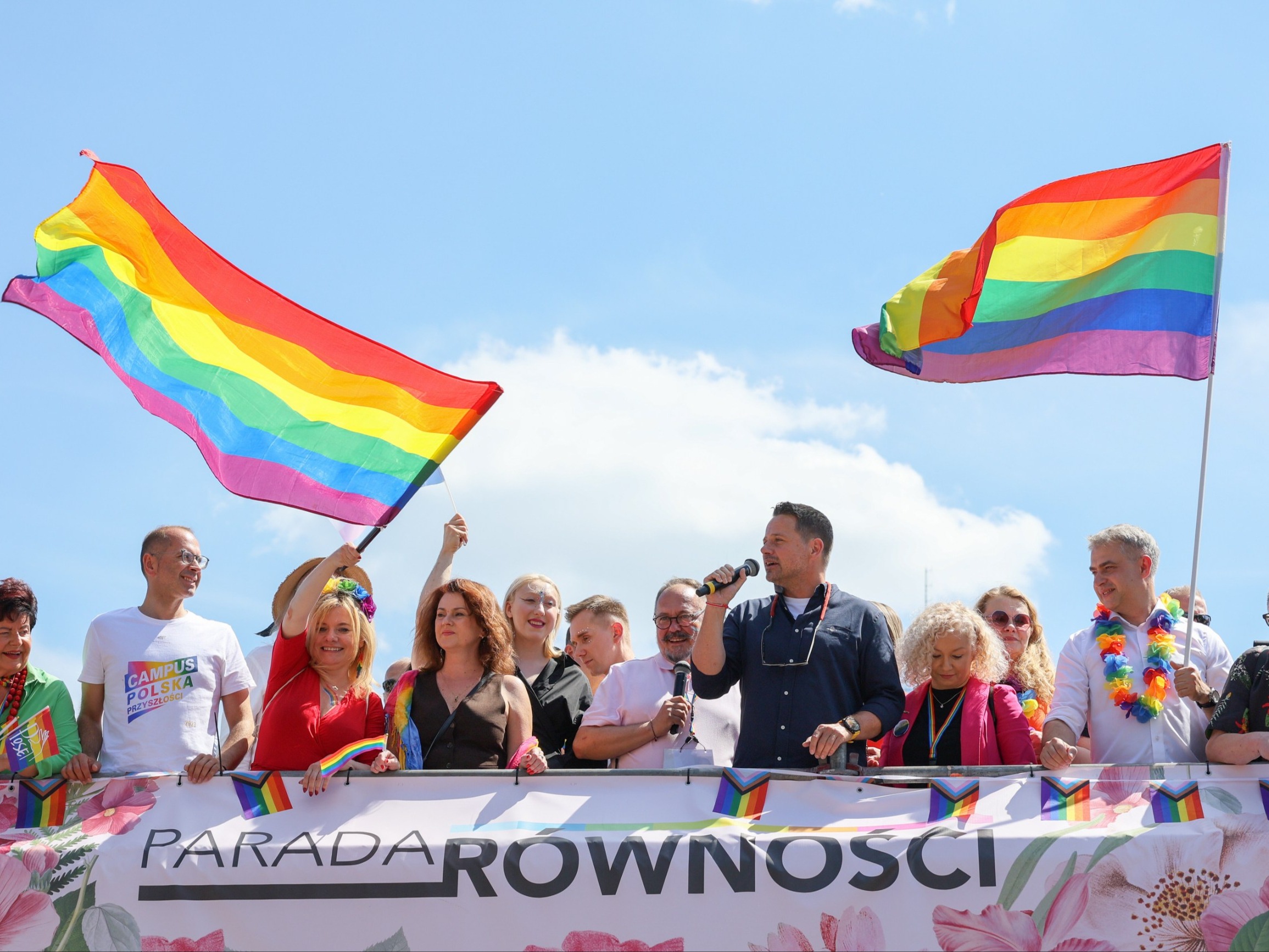 Rok temu schował flagę LGBT. Dziś maszeruje na Paradzie Równości