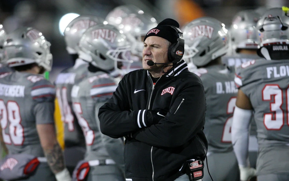Donovan McNabb Jr. commits to UNLV football program