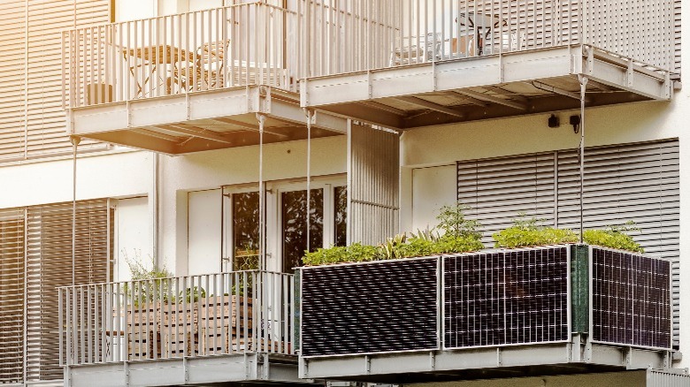 Can you use solar panels in an apartment? What you should know