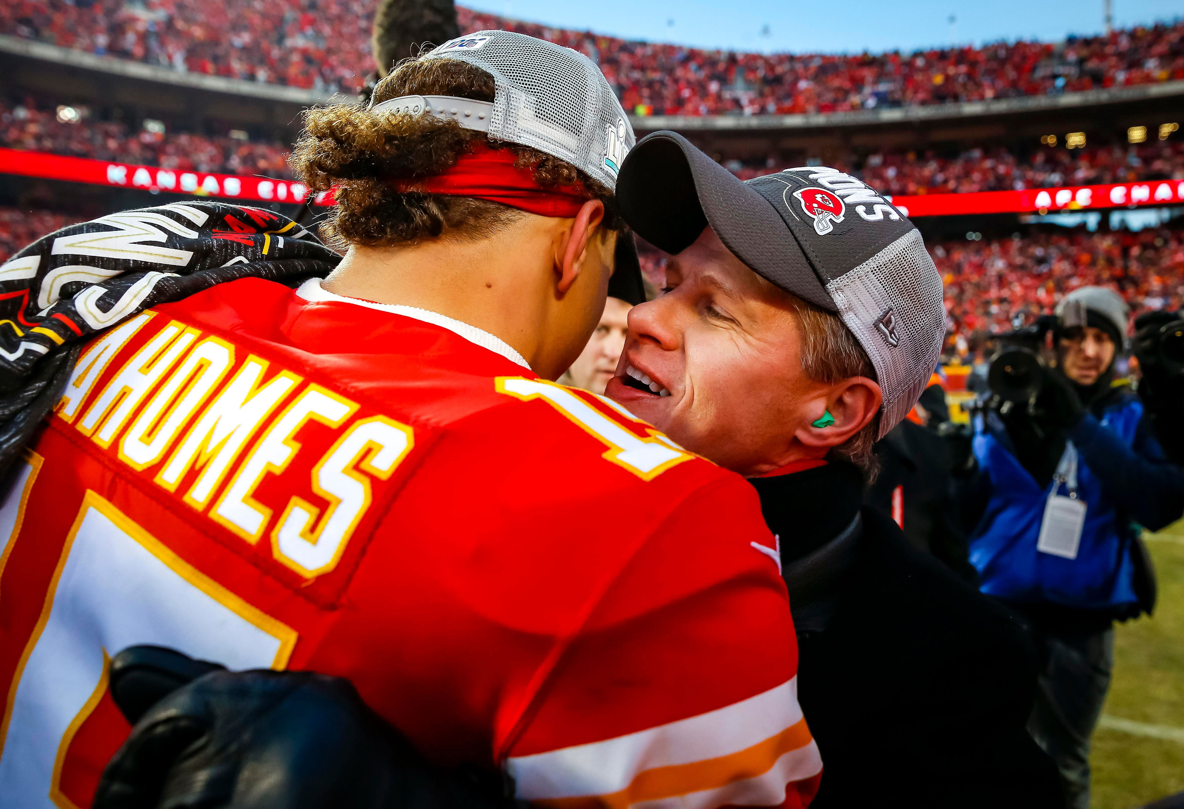 Patrick Mahomes is placing trust in Chiefs chairman and CEO Clark Hunt