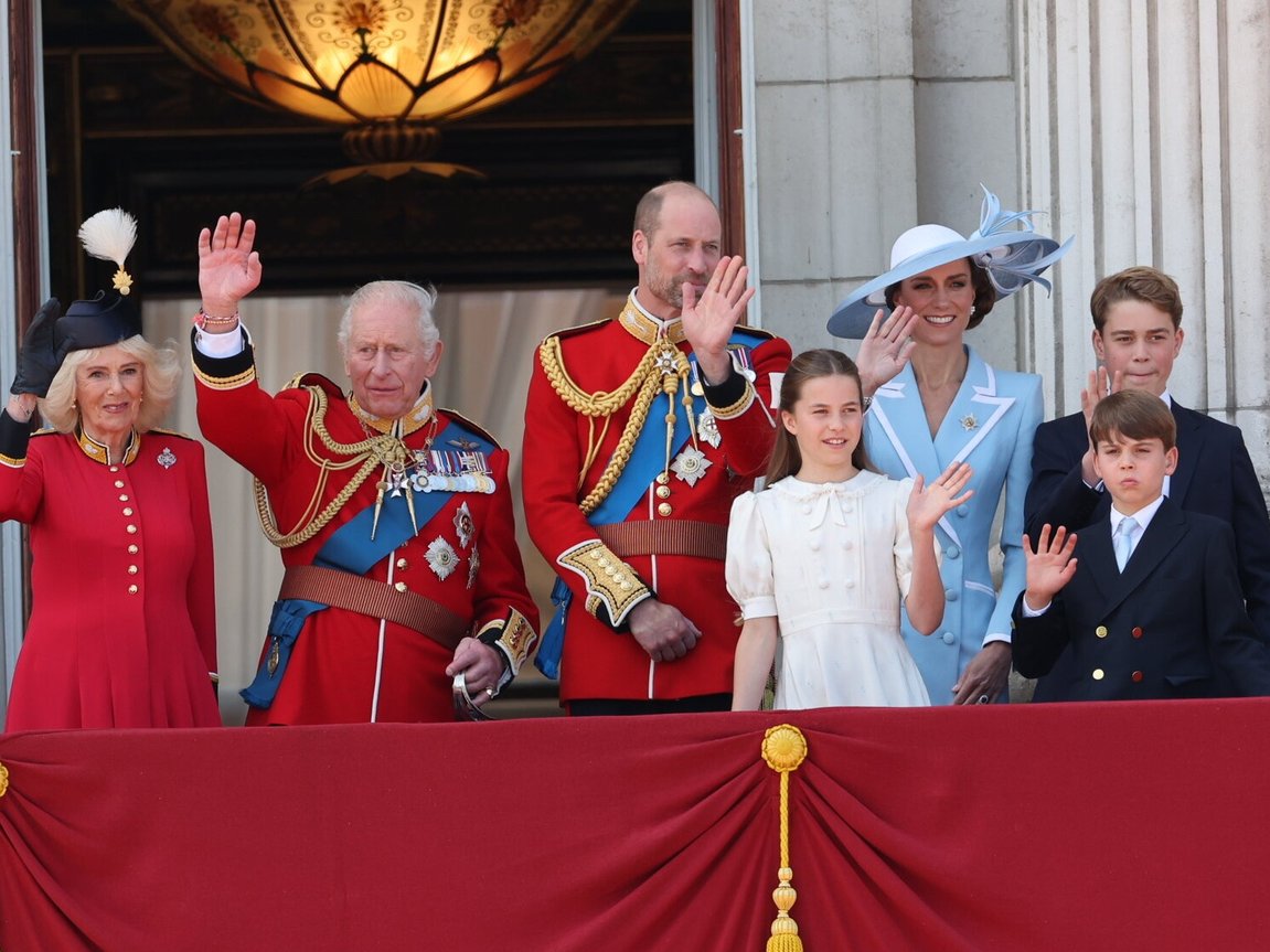 «Trooping the Colour»: Prinzessin Charlotte strahlt im Mittelpunkt