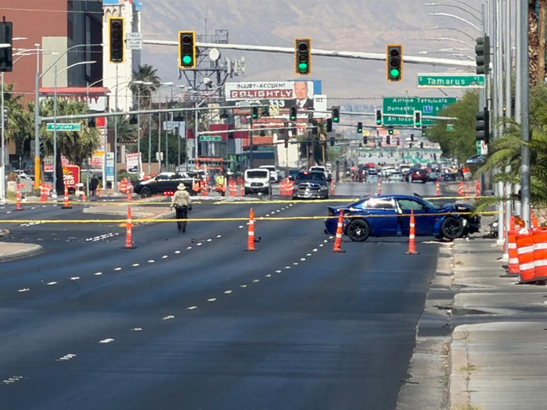 Central Las Vegas valley crash leaves 1 hospitalized with critical injuries