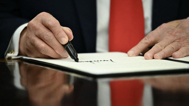 US., Iran expected to electronically sign agreement to end war Sunday