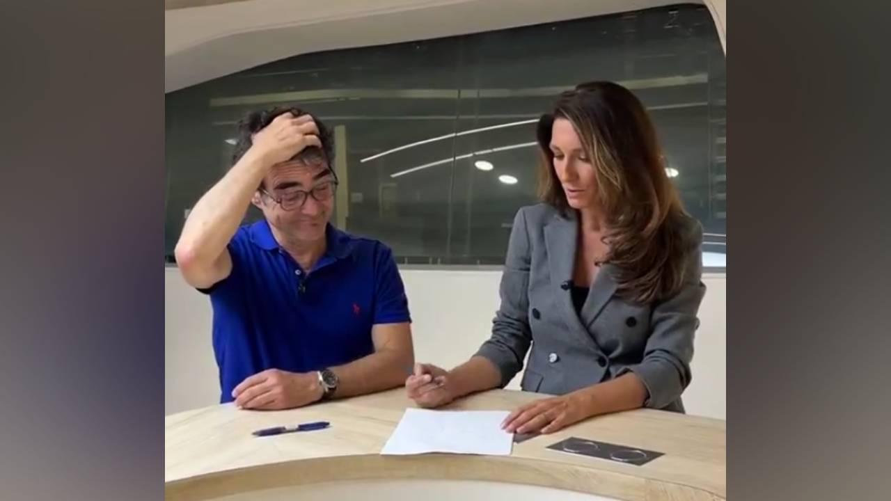 Dans le JT de 20h, un journaliste de TF1 termine son reportage sur le ...