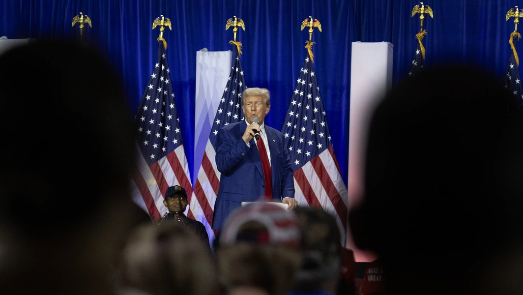 GOP aides warn Trump's approach risks midterm collapse