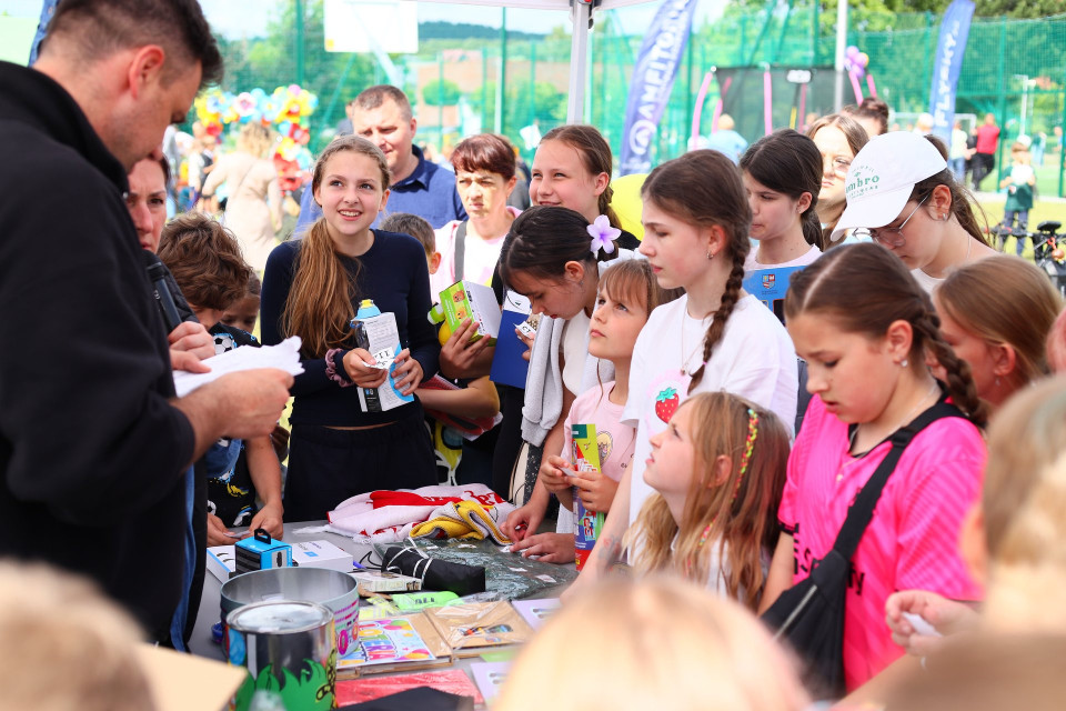 Rodzinny piknik sportowy Szkoły Podstawowej numer 23 w Kielcach ...