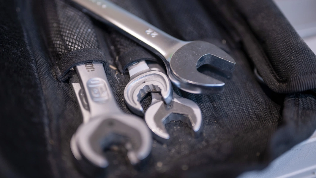10 essential tools for car maintenance and safety